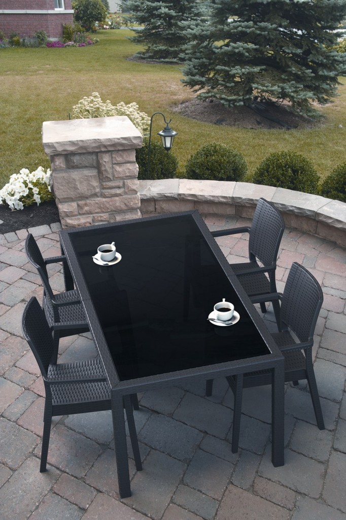 Nevada and Montana 1 | Birstall Garden & Leisure