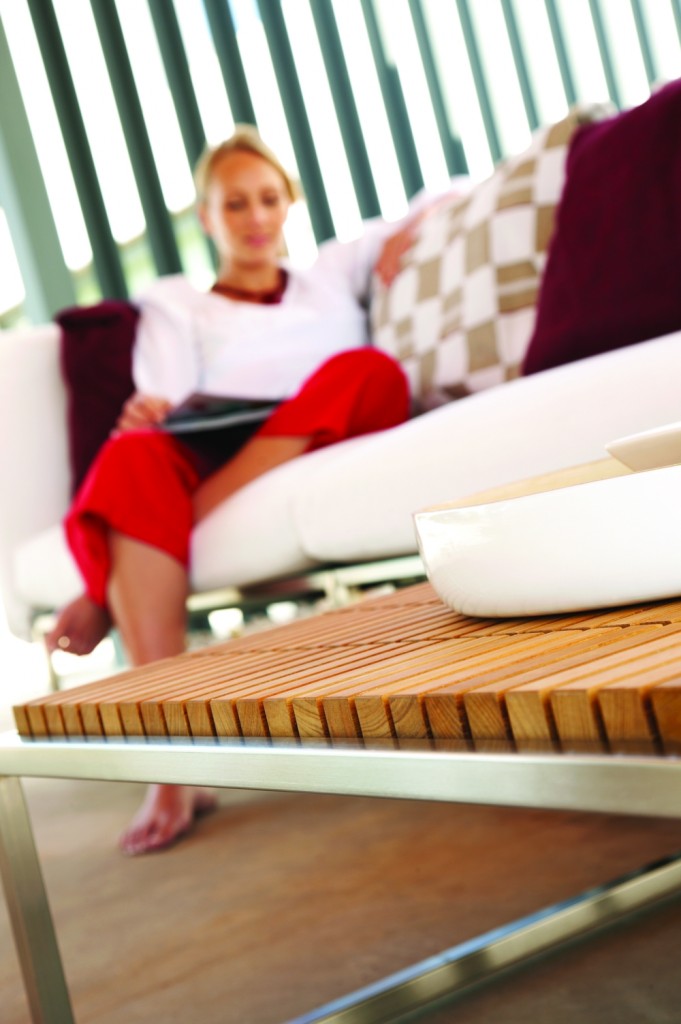 Gloster Cloud Cushion Cross Section | Birstall Garden & Leisure