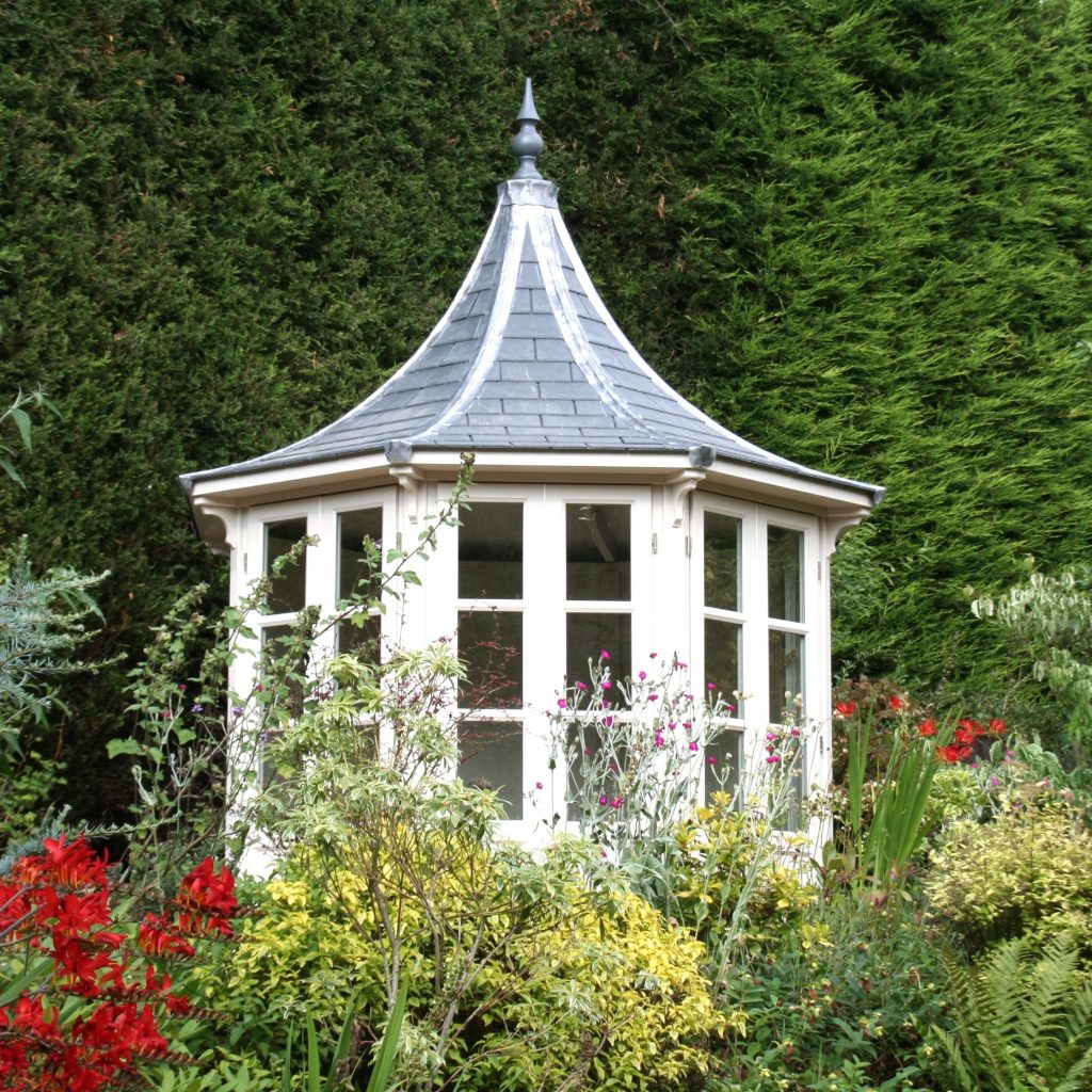 lavenham 2.4m Summerhouse Slate Roof Kingsland Finial | Birstall Garden ...