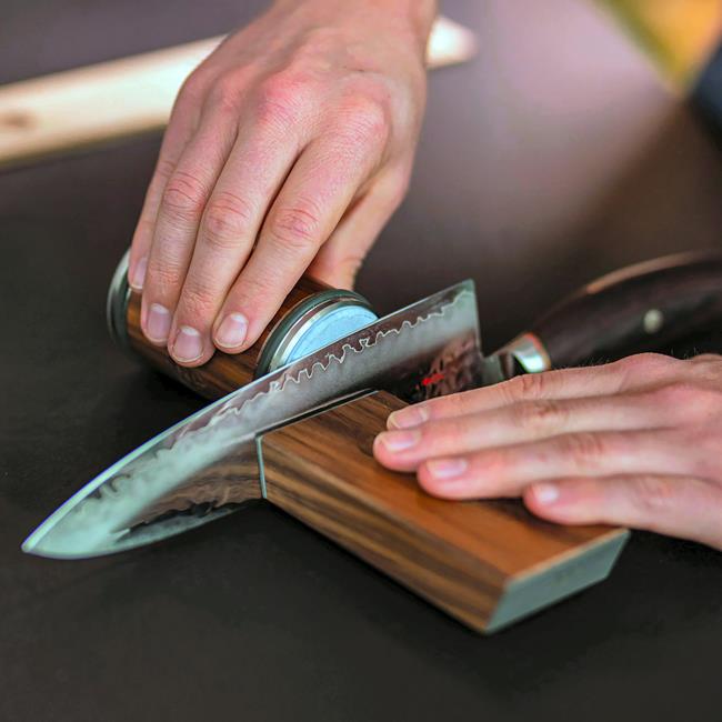 HORL 3 Roller Grinder - Knife Sharpener - Oak | Birstall